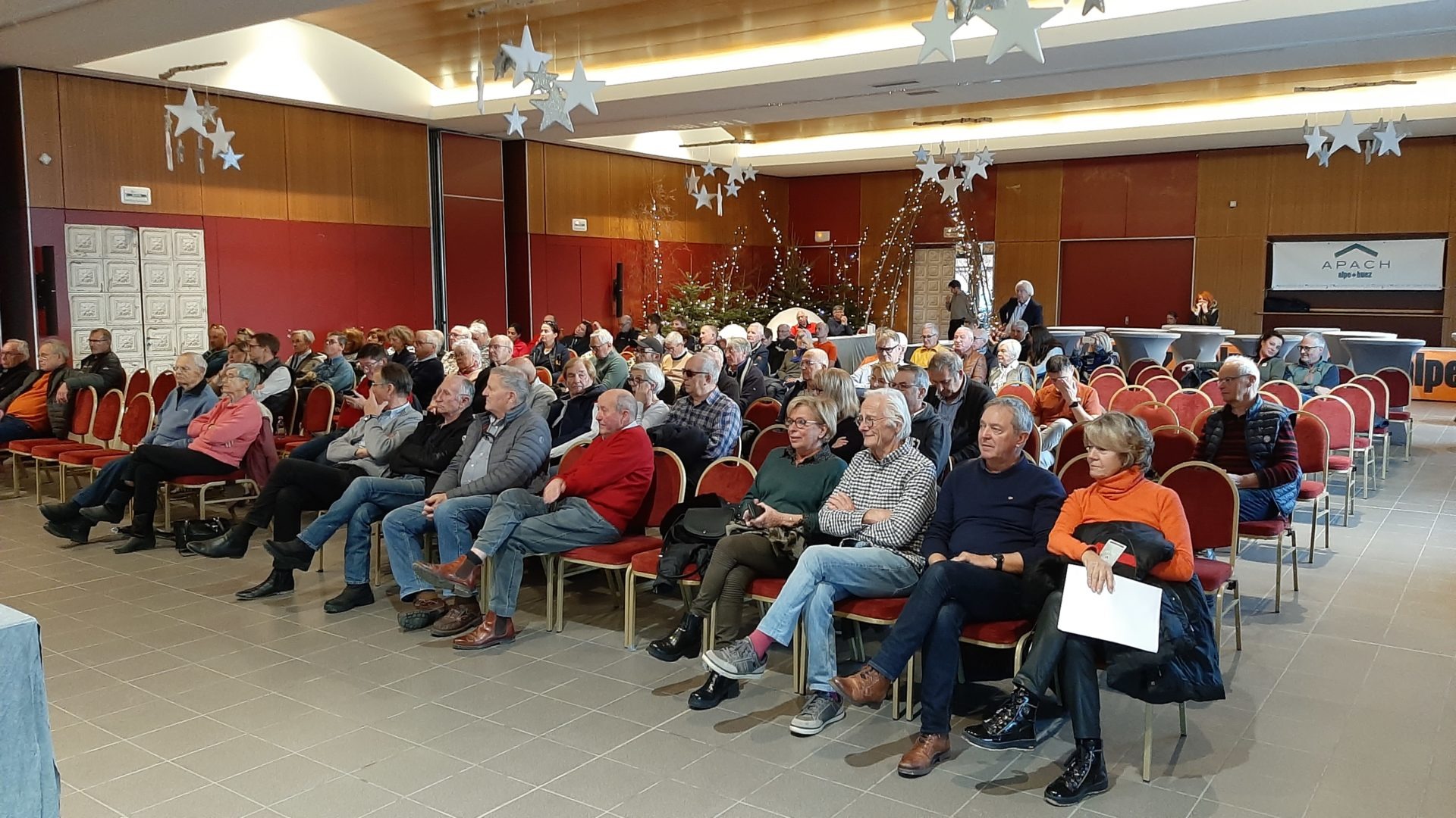 Les propriétaires d’appartements et de chalets réunis en Assemblée ...